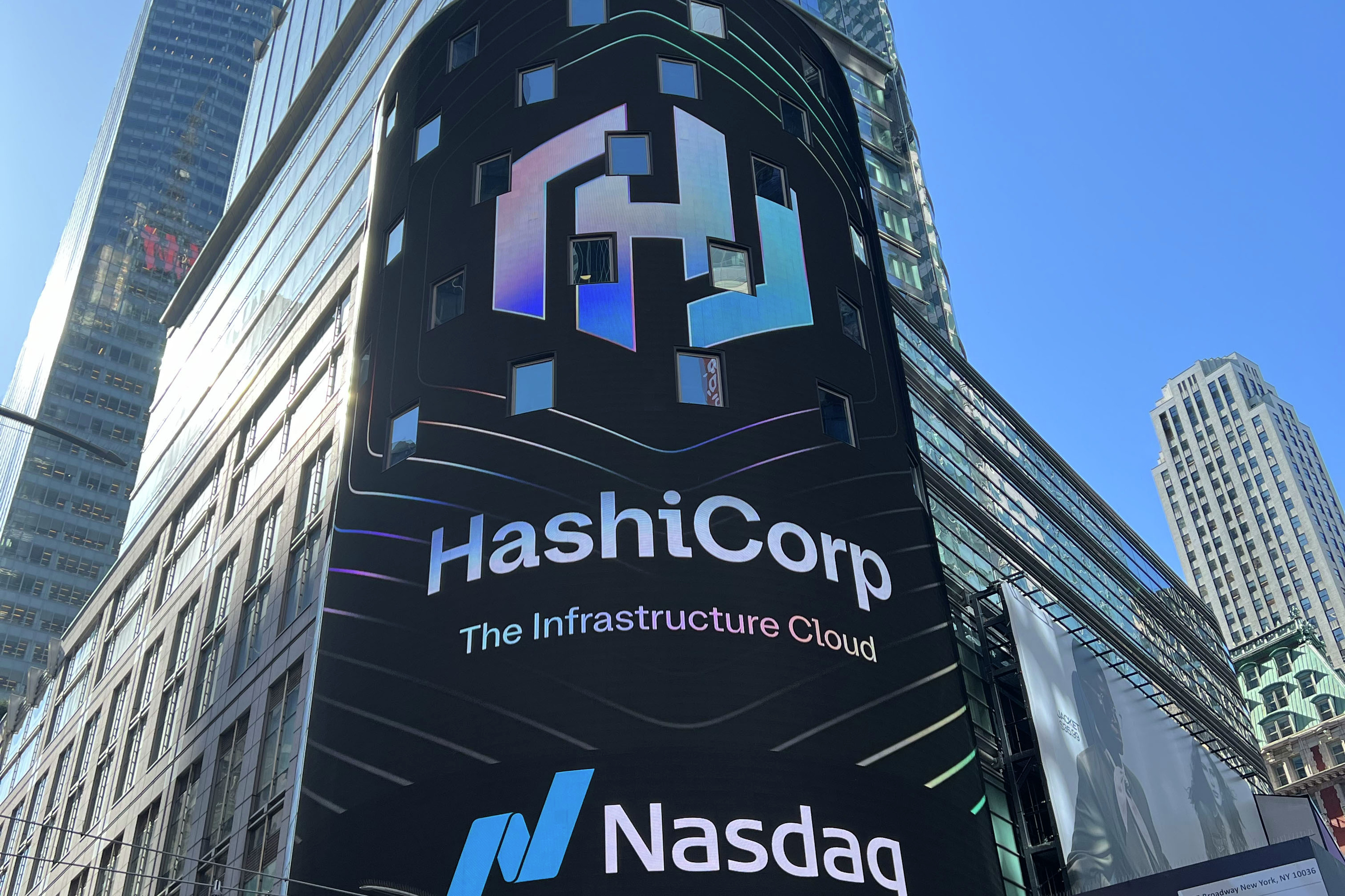 HashiCorp - Custom - XYZ Type